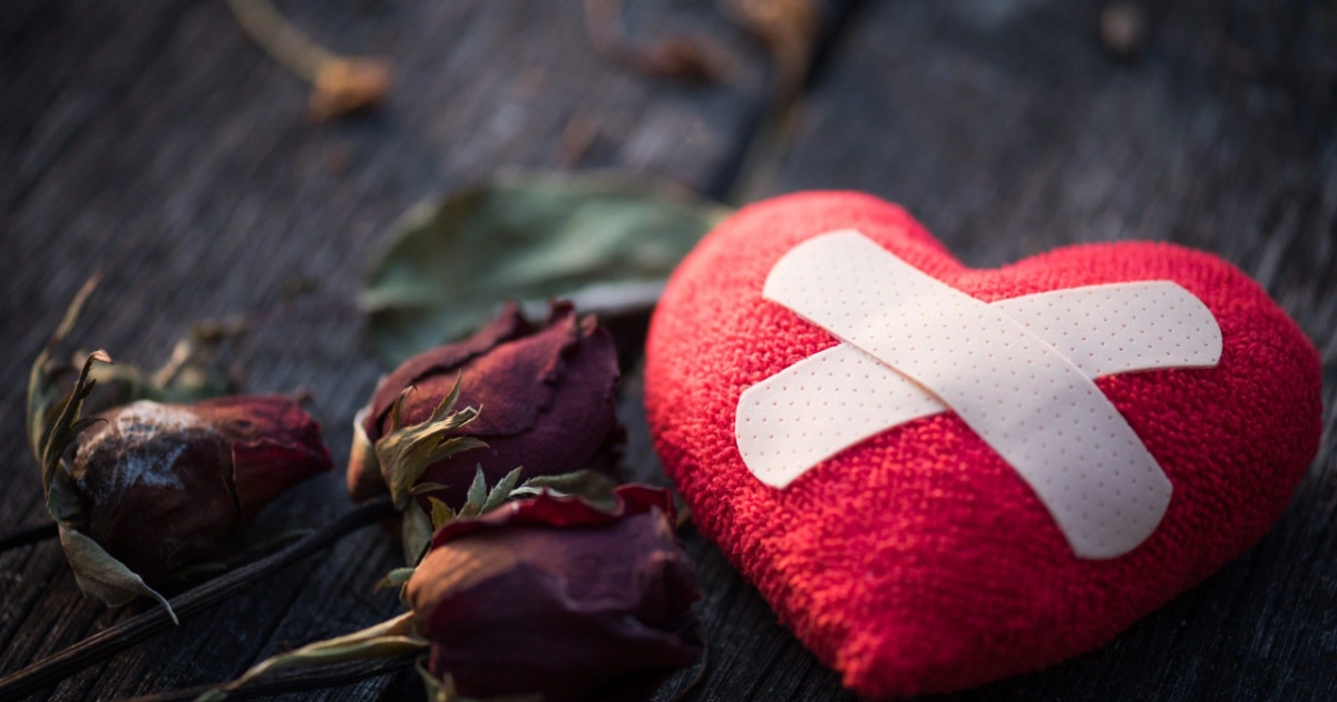 300+ Sad Love Quotes To Reflect And Heal 2024 | IT The Movie